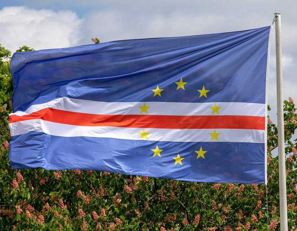 Dvelve Into the Symbolism of Cape Verdean Flag • Sal